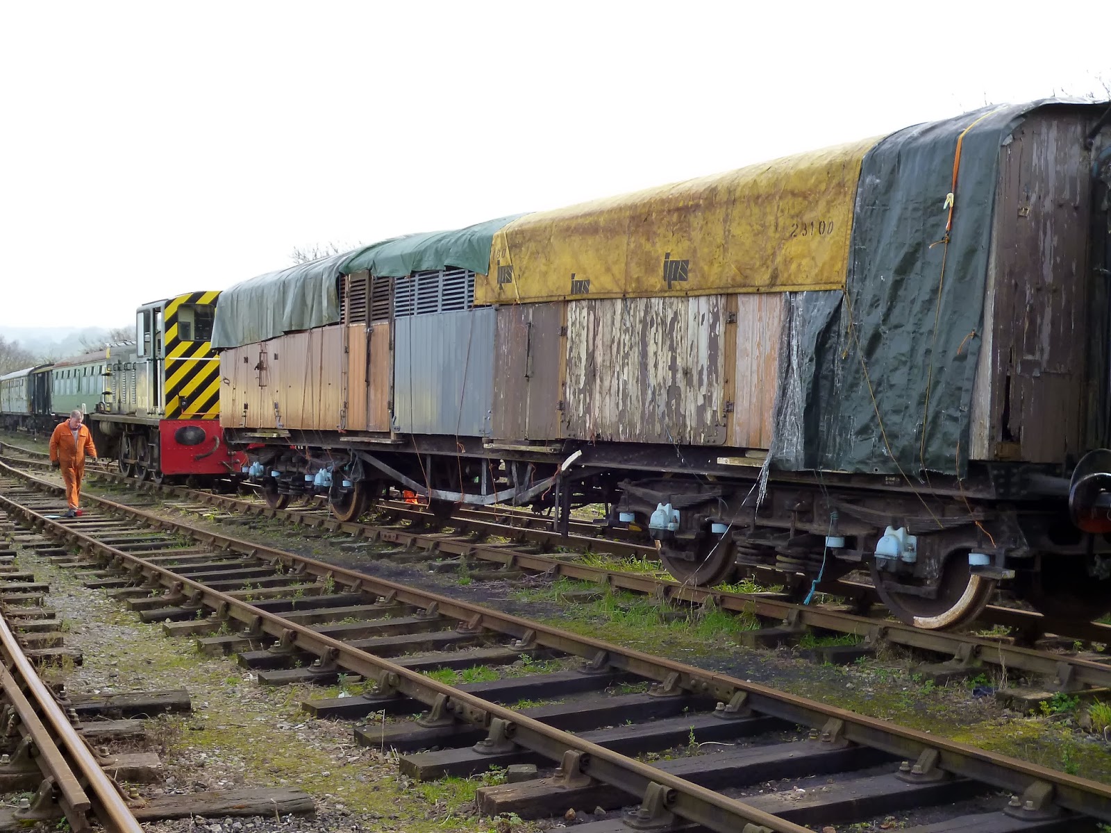 GWR 2800 Class No. 2807: More Siphon Move Photos