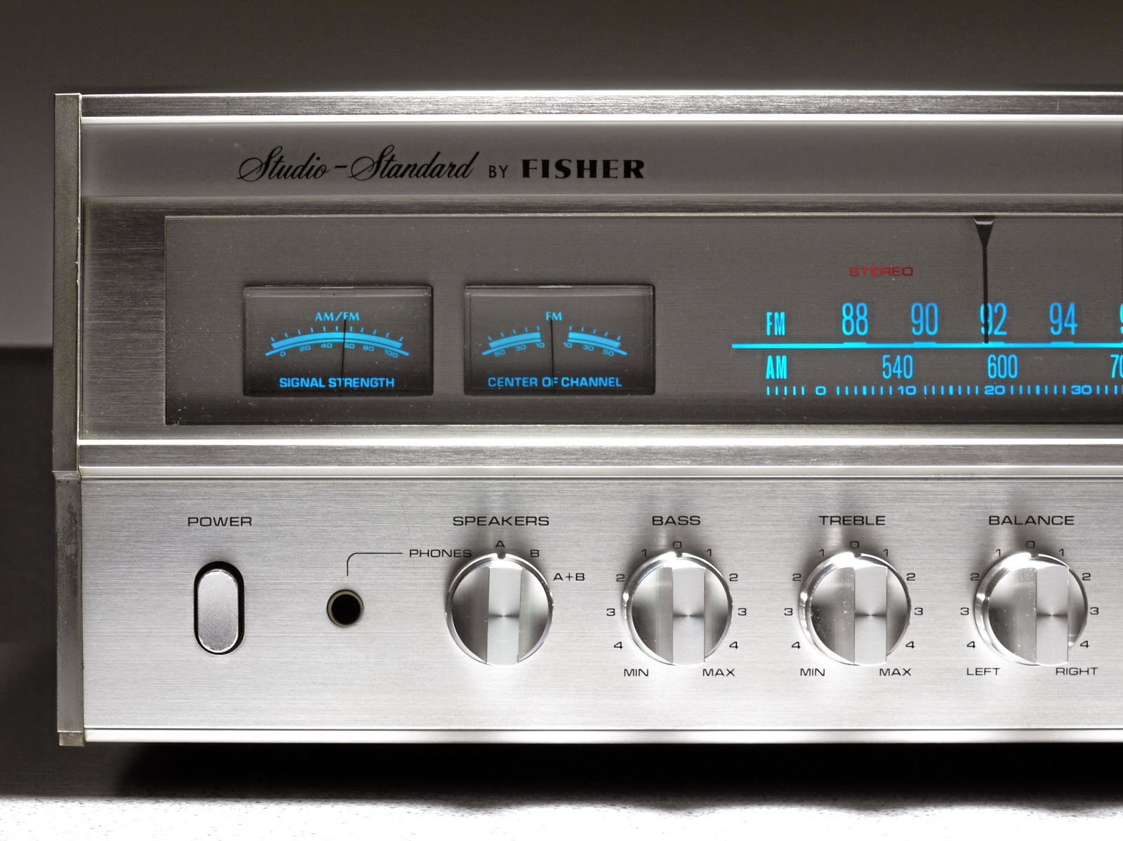 Golden Age Of Audio: Fisher RS 1035 Stereo Receiver