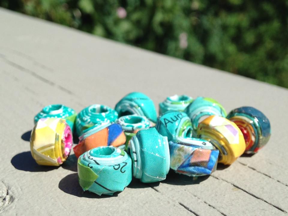 The Easiest Rolled Paper Beads - How to Video - Recycled Paper