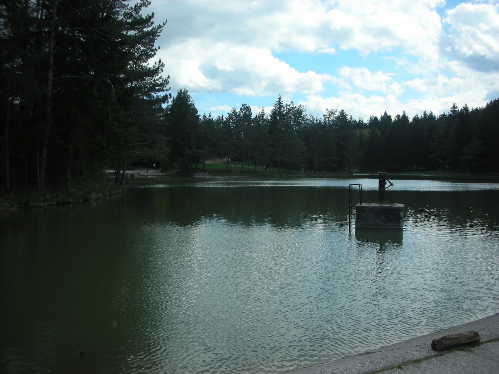 En tu Mundo Gominola: Rakitna Jezero - Lago Rakitna