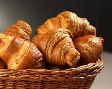 Cake Recipe: best and easy homemade french croissants recipe