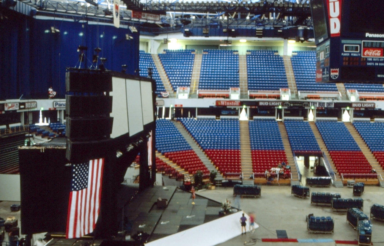 Hoop Obsession: Peace out, ARCO