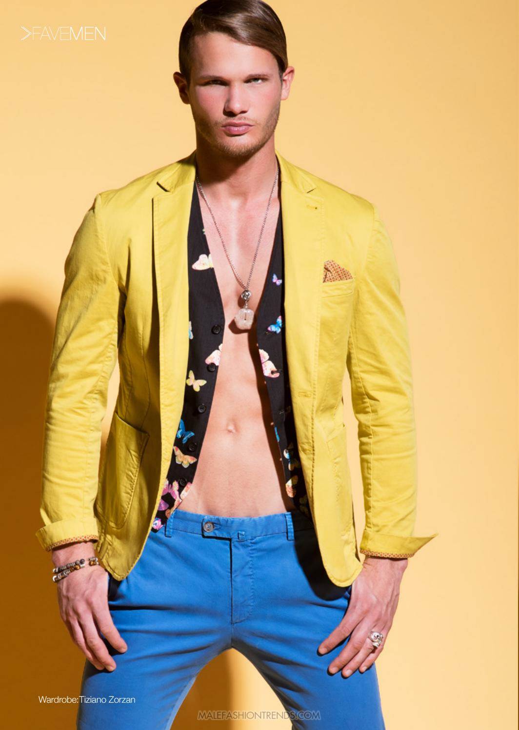 Michael Schramm para FAVE Magazine por Frank Louis