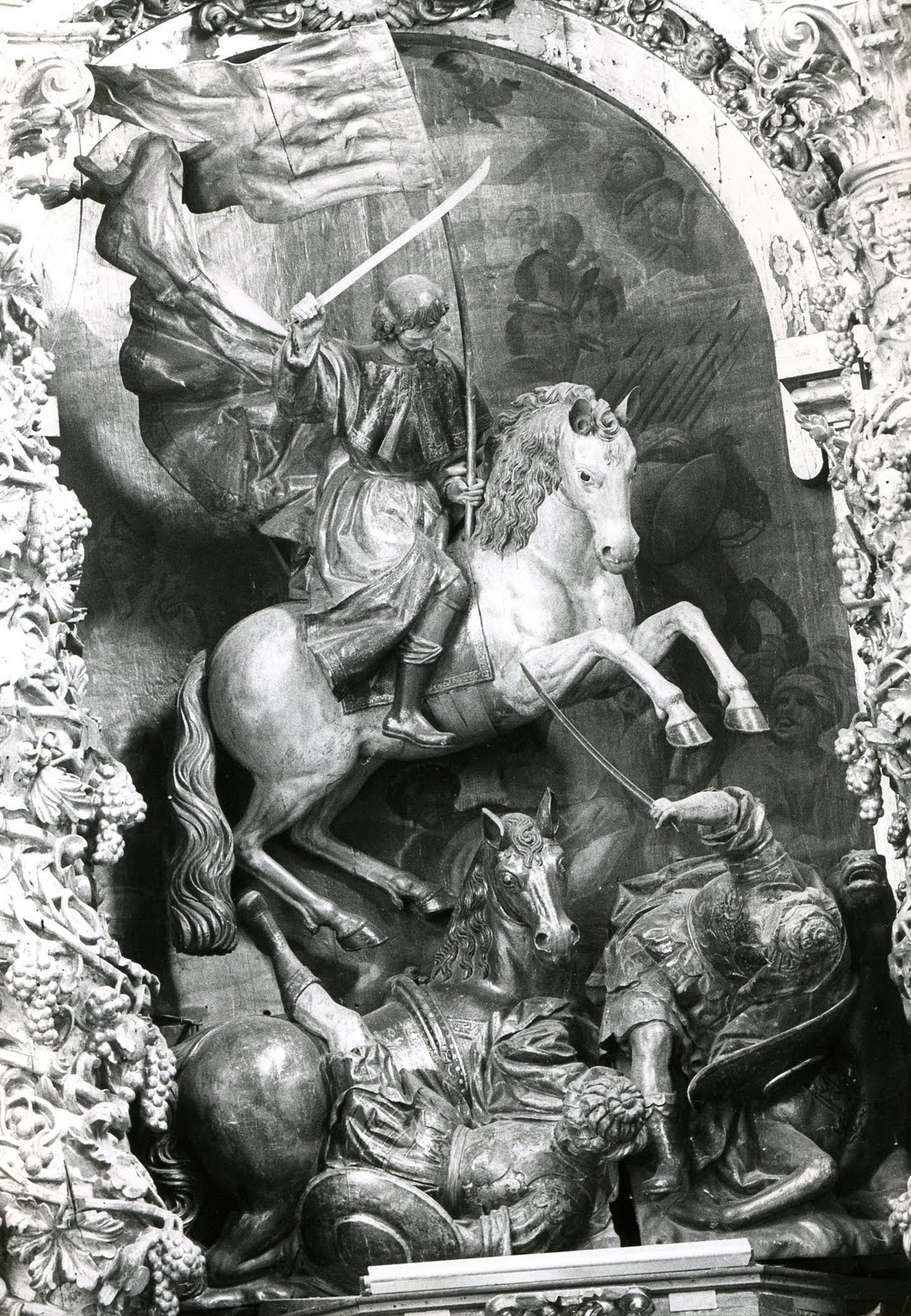 Arte en Valladolid: LA IGLESIA DE SANTIAGO I: El Retablo mayor (Alonso ...