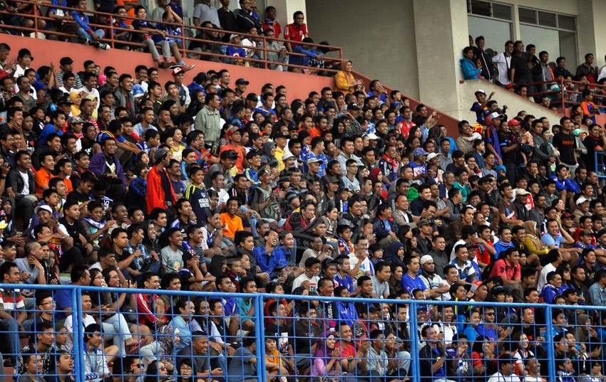 Arema The Best Supporter In The Wolrd ~ Womens Inspiration
