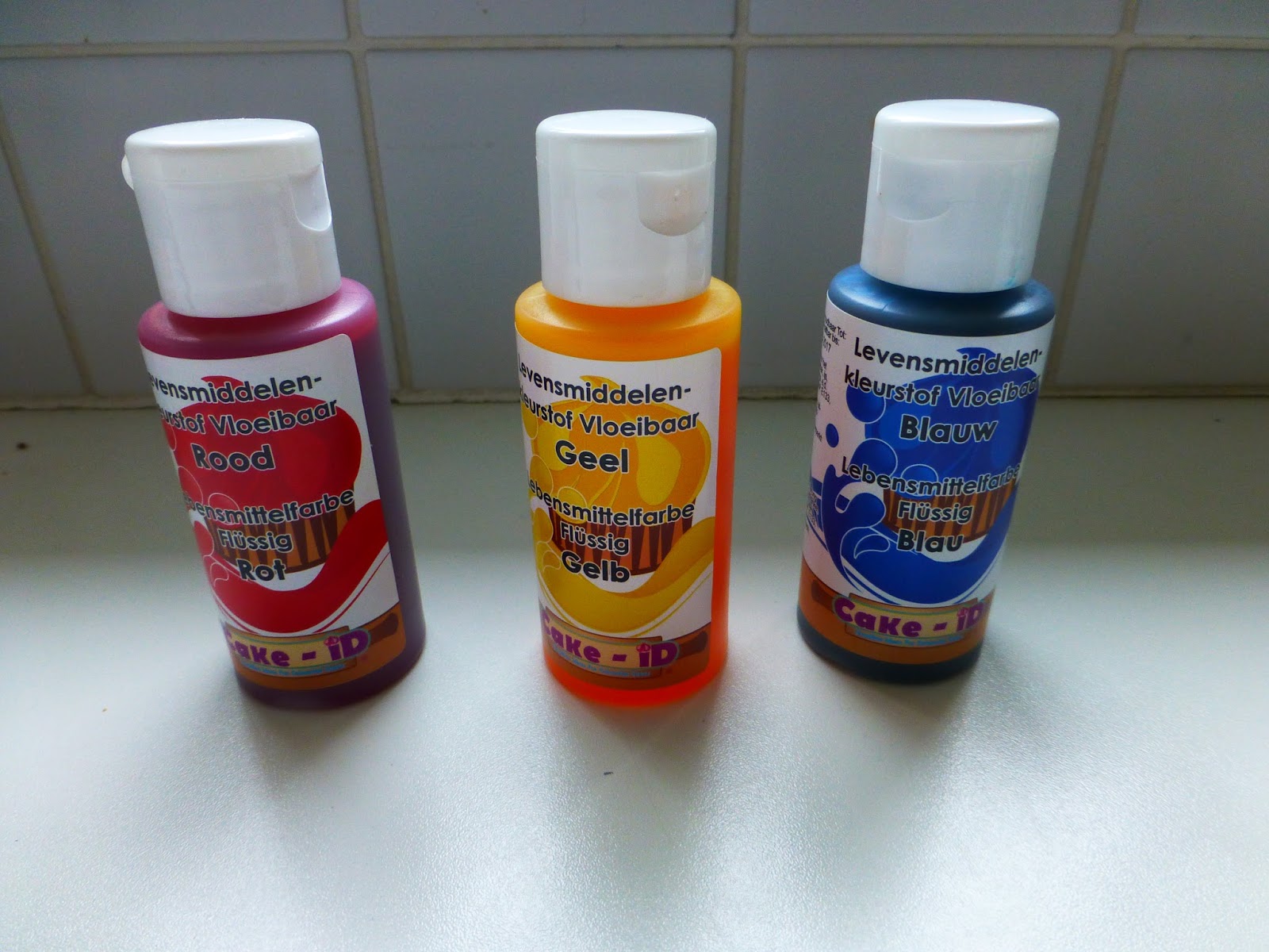 Creariet: Wol verven met levensmiddelenkleurstof