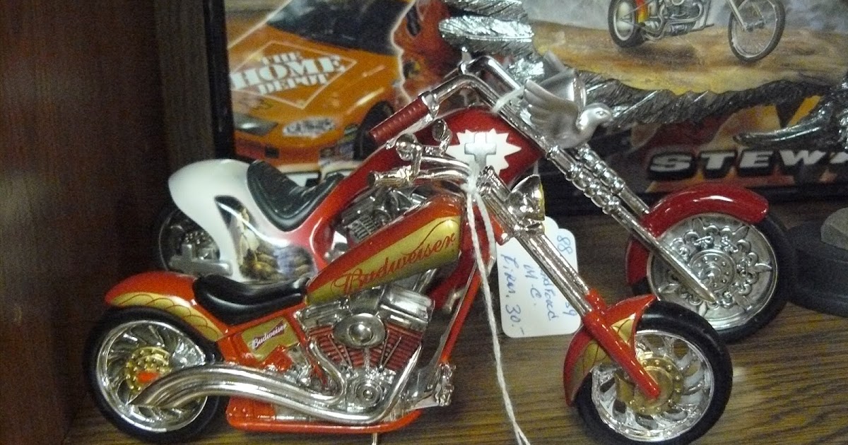 SCRANBERRY COOP : Bradford Exchange Motorcycle Sculptures, Budweiser ...