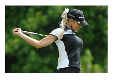 Natalie Gulibs Stretching Pictures Images | Female Golf Celebrities ...