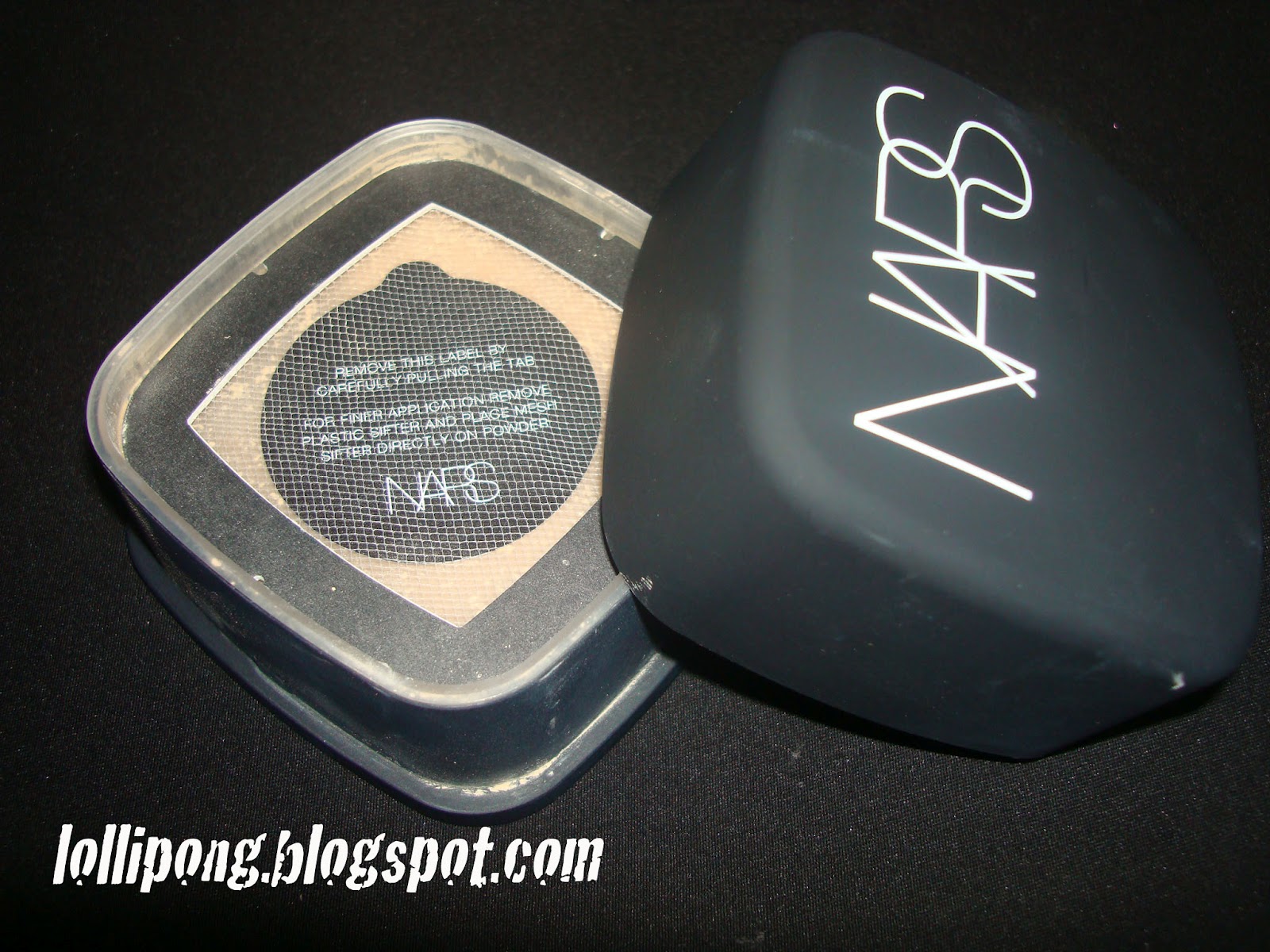 LOLLIPONG'S BEAUTY CORNER: Review: NARS Loose Powder