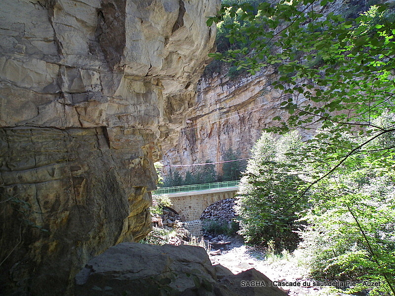 Chemins et jardins ( blog rando et balade ): Cascade du Saut de la Pie ...