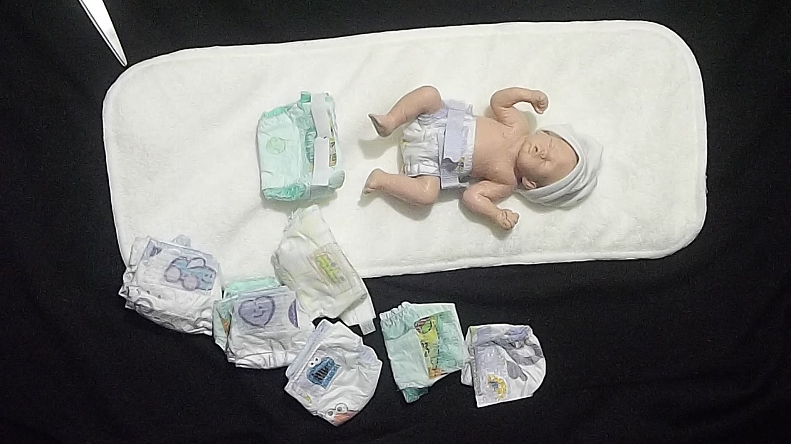 Polymer Clay Babies: Miniature Diapers