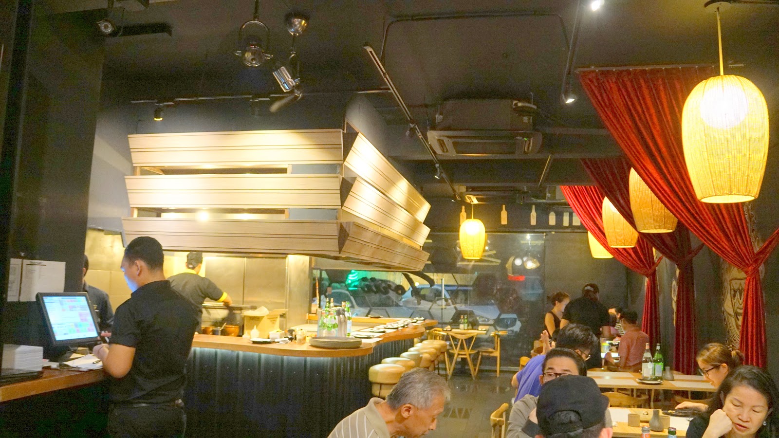 Torii Japanese Restaurant, Plaza Batai