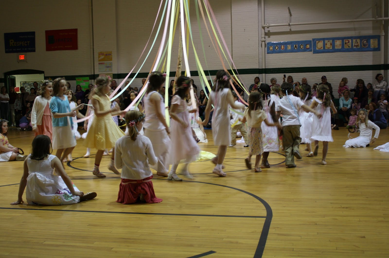 Heidi Boyd: Flower Crowns for May Day!