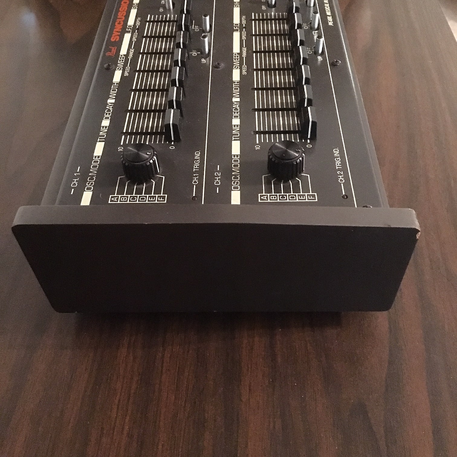 MATRIXSYNTH: Pearl Syncussion SY-1 w/ Pearl Trigger Drum Pads