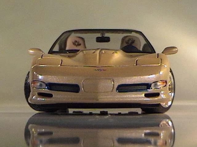 Auto GALERIA 1:18 Eddie: Chevrolet Corvette 2003 Guldstrand "Signature ...