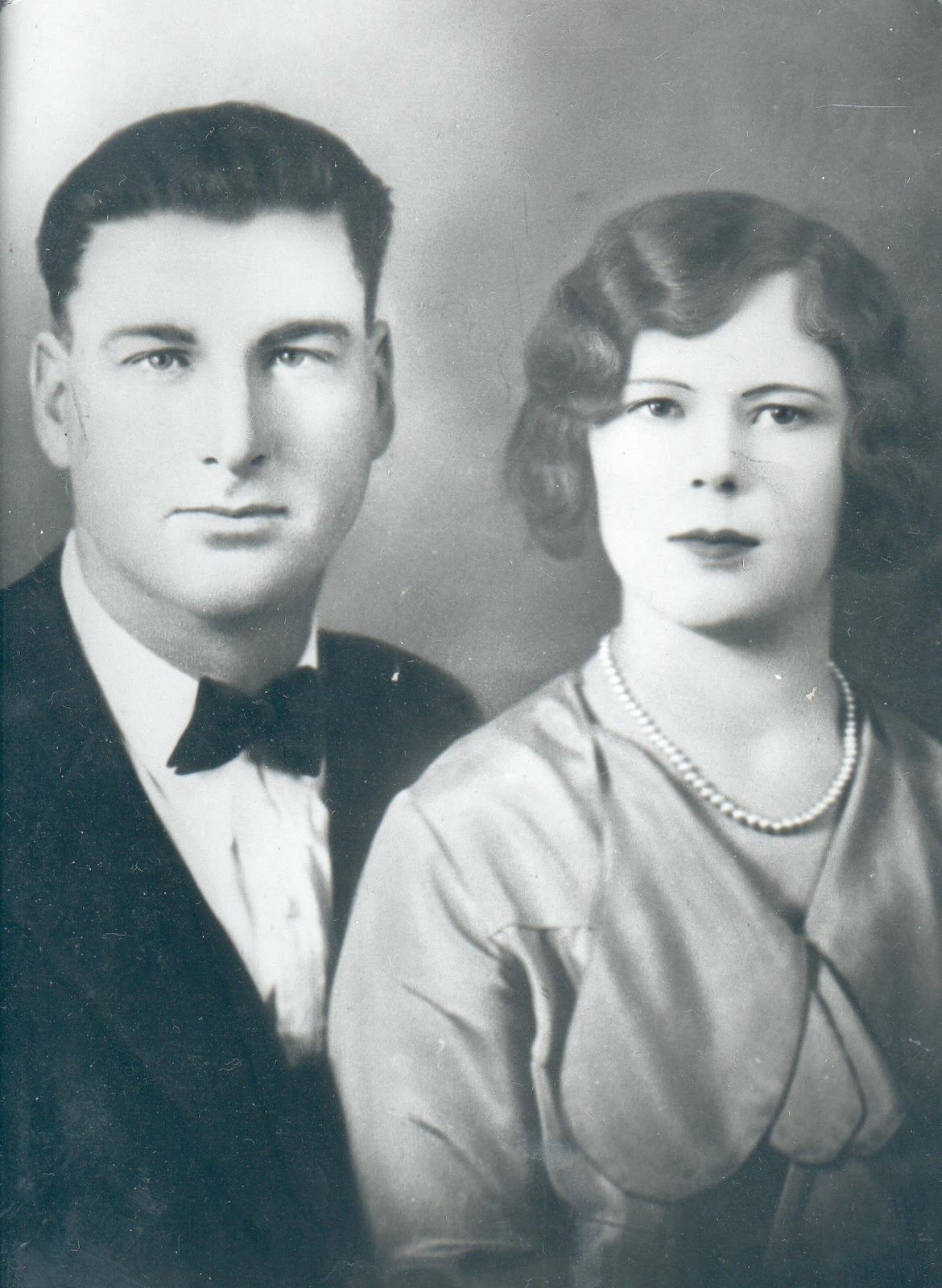 EDNA FAY LAWSON HOSKINS: EDNA FAY LAWSON HOSKINS