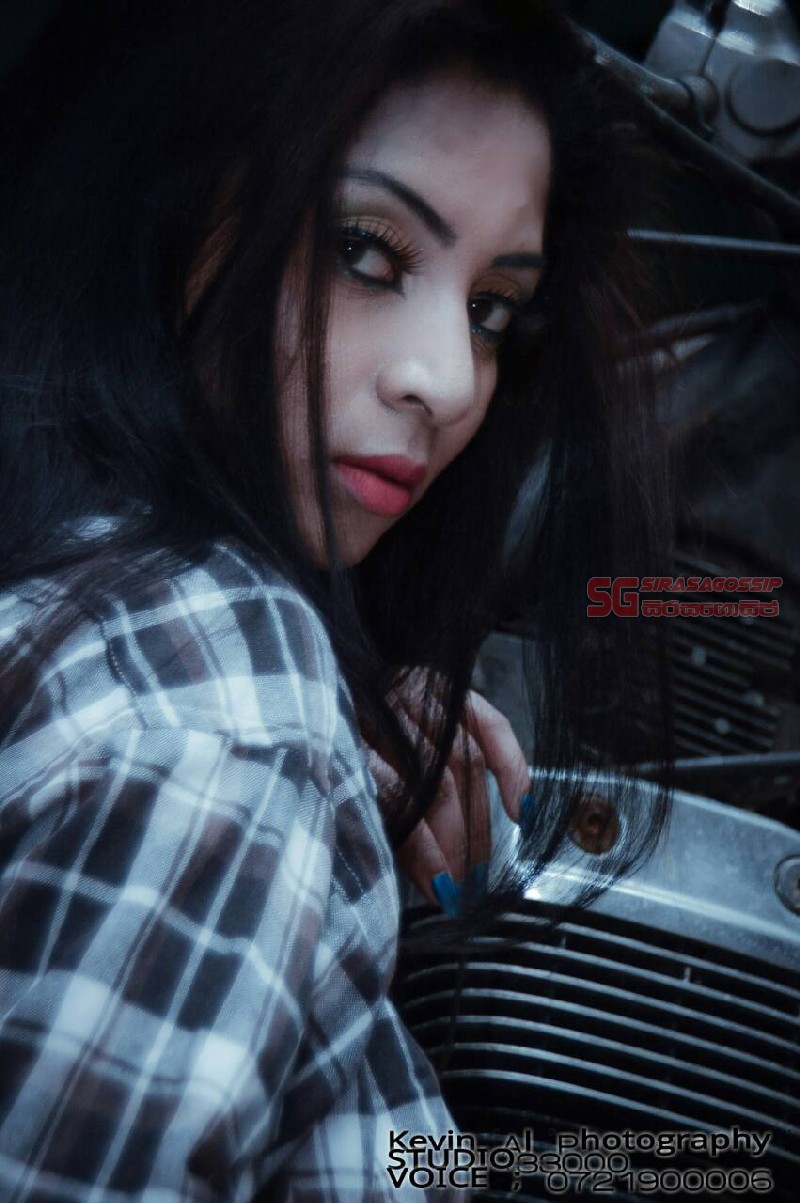 Testing 09 Effects with Model Resha Yap