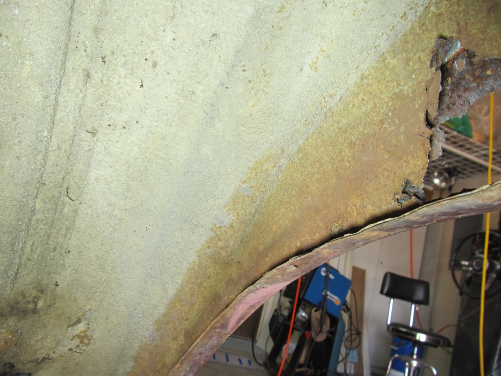 How to assess rust damage on a quarter panel
