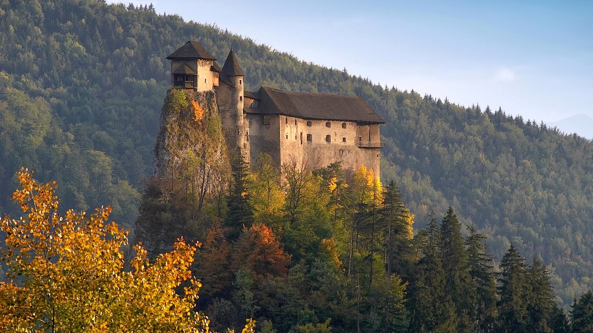 Beautiful Eastern Europe: Orava medieval castle, Slovakia