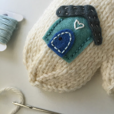 Fifty Four Ten Studio: Felt Applique Mitten Christmas Ornament ...