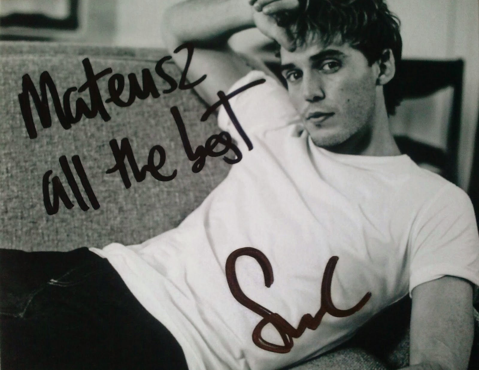 Autografy Szczepana: 72. Sam Claflin