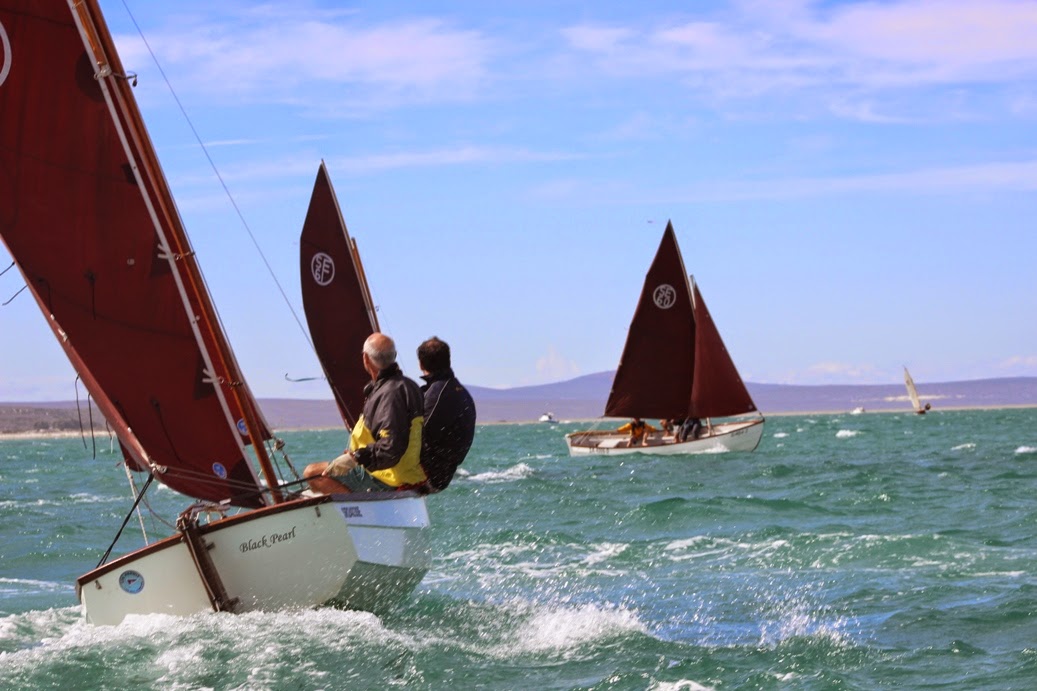 Dudley Dix Yacht Design: Sentinel Explorers Racing