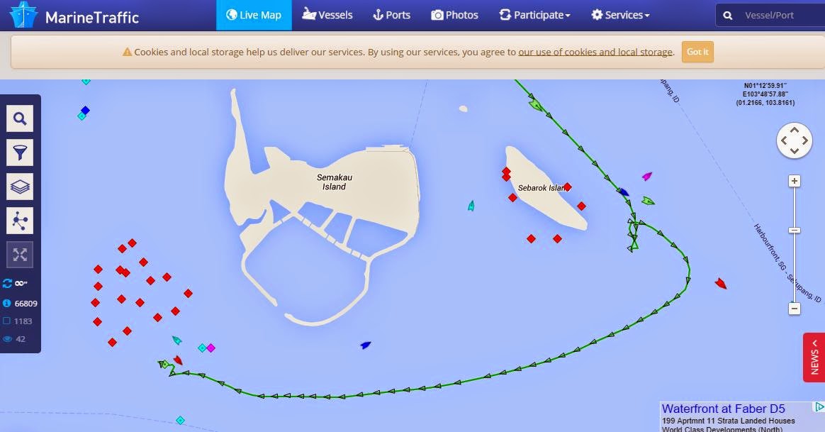 wild shores of singapore: Container ship runs aground near Pulau ...
