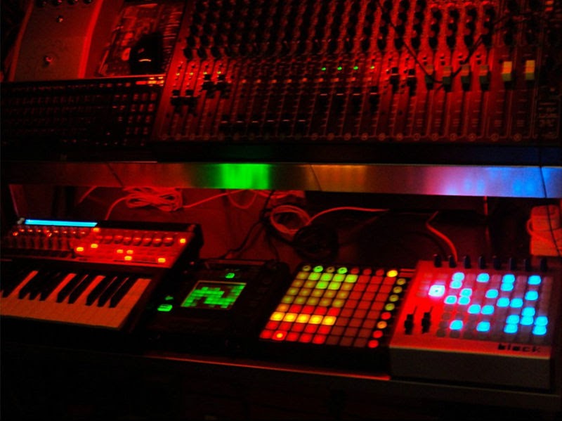 MATRIXSYNTH: Livid Block Midi Controller for Ableton Traktor etc