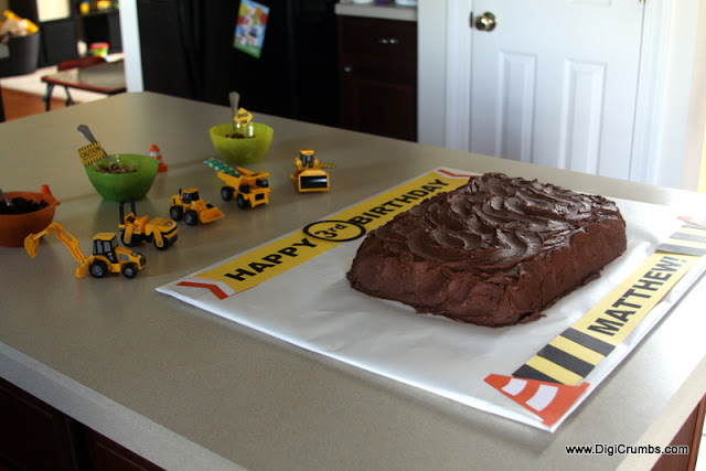 DigiCrumbs: Digger Birthday Cake - An Easy DIY Interactive Birthday Cake