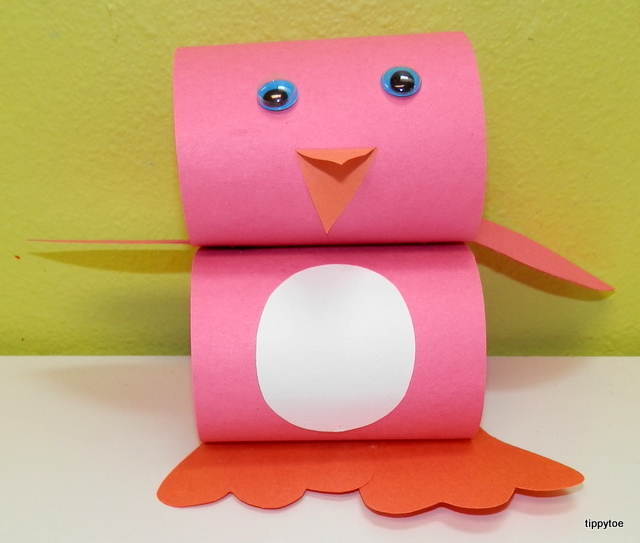 Tippytoe Crafts: Roly Poly Penguins