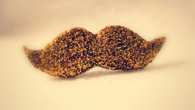 Fashion DIY : How To Make A Glitter Mustache Ring From Felt | Hapy ...