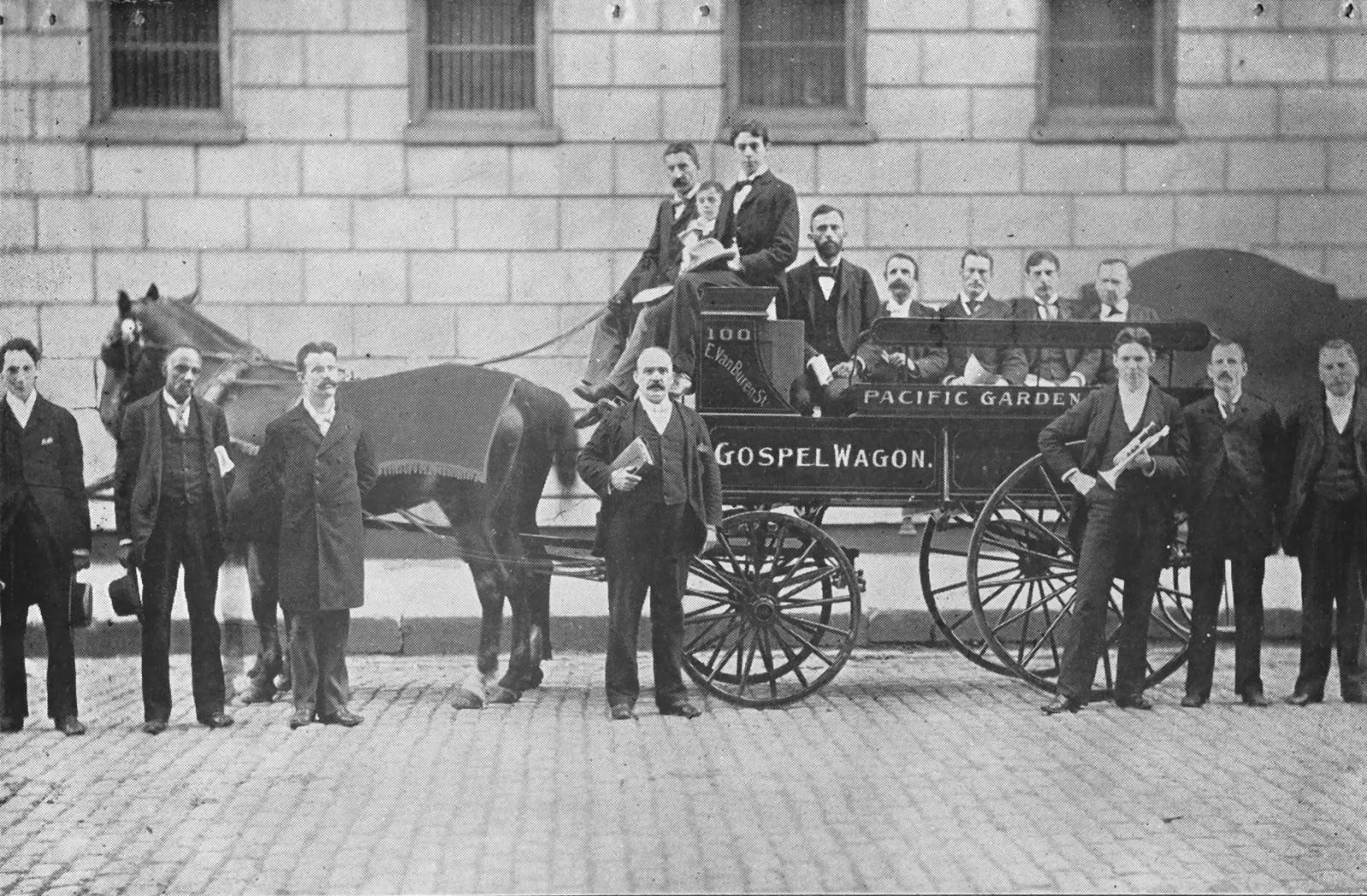 The Digital Research Library of Illinois History Journal™ : The History ...