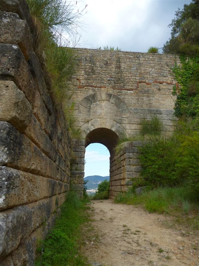 Stein Thue's Blog: Porta Rosa, Entrance to Antiquity