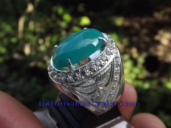 JAVA GEMSTONES: Batu Bacan Dijual!
