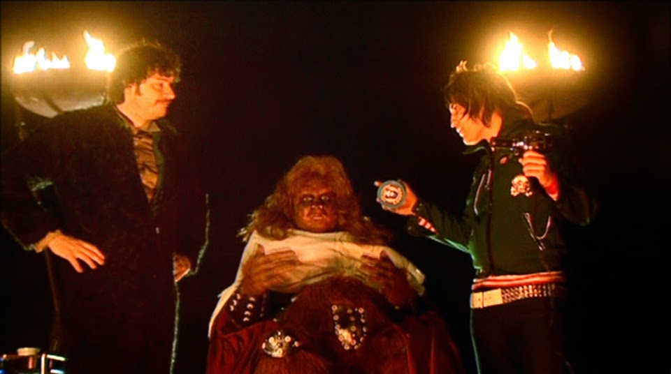 13: THE MIGHTY BOOSH: 'Bollo' - BBC 2003