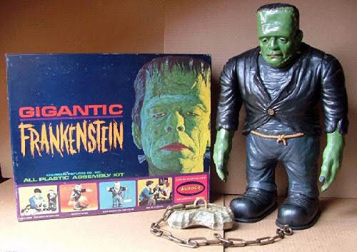 News From The Front: Toys in the Attic: Aurora Monster Models of the ...