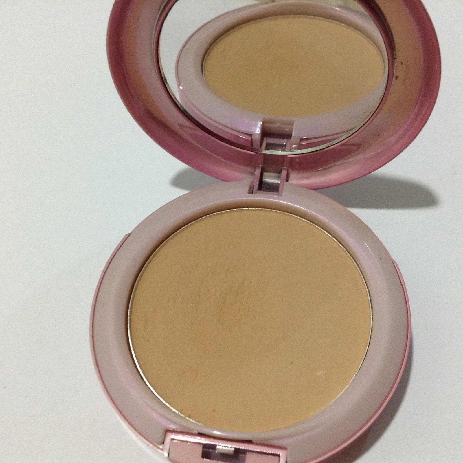 Bobbie Cosmetics Haul, Swatch and First Impression - IzzaGlinoFull