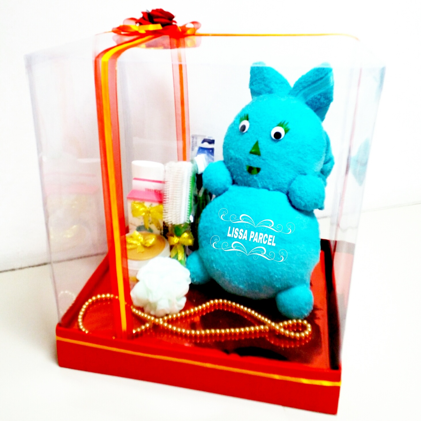 Parcel Hantaran Pernikahan: Hantaran Handuk Berbentuk Boneka 1