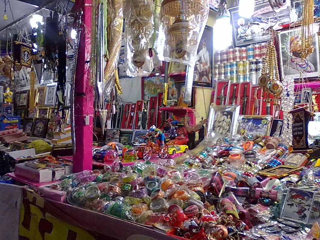 Shopping Market in Mathura ~ Places to Visit in Mathura