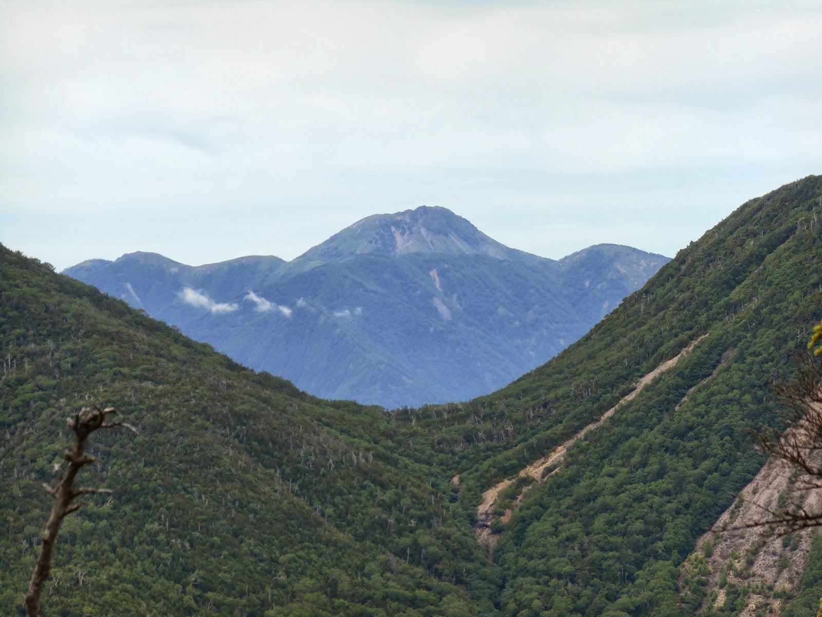 CLIMB JAPAN: Out and back on Mt Nyoho (女峰山)
