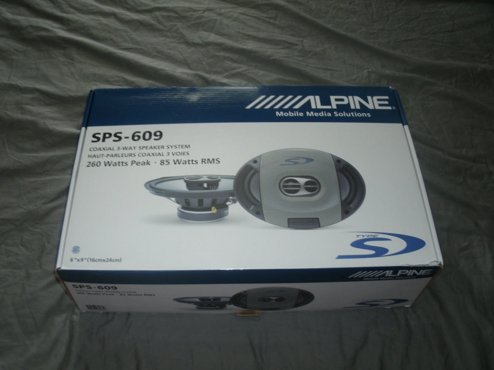 Domobomb's 1979 Camaro Z28: Alpine SPS-609 Speakers - Unboxed