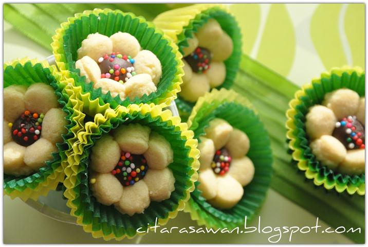 Biskut Tart Bunga Coklat / Chocolate Flower Tart Cookies ~ Must Read!