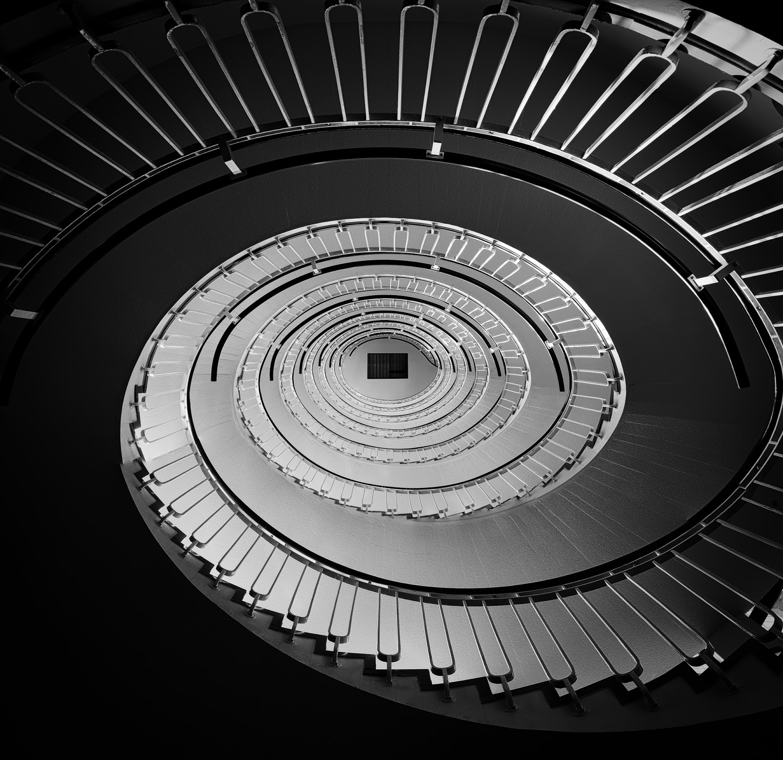 Random Stuff: Precise Circular Text Pattern