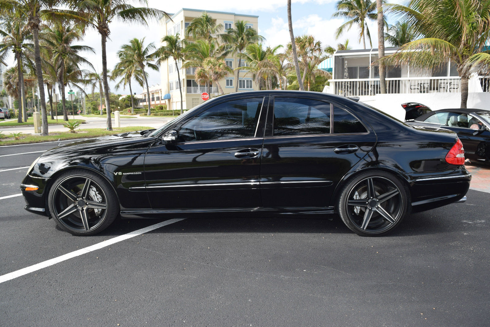 2006 Mercedes-Benz W211 E55 AMG on 20" Niche Wheels | BENZTUNING