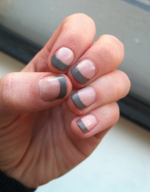 Slightly Stylish: Reverse French Manicure