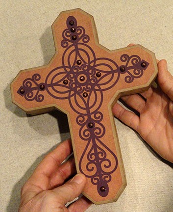 Needles 'n' Knowledge: Cross 3d Box with Swirly Overlay Assembly Guide
