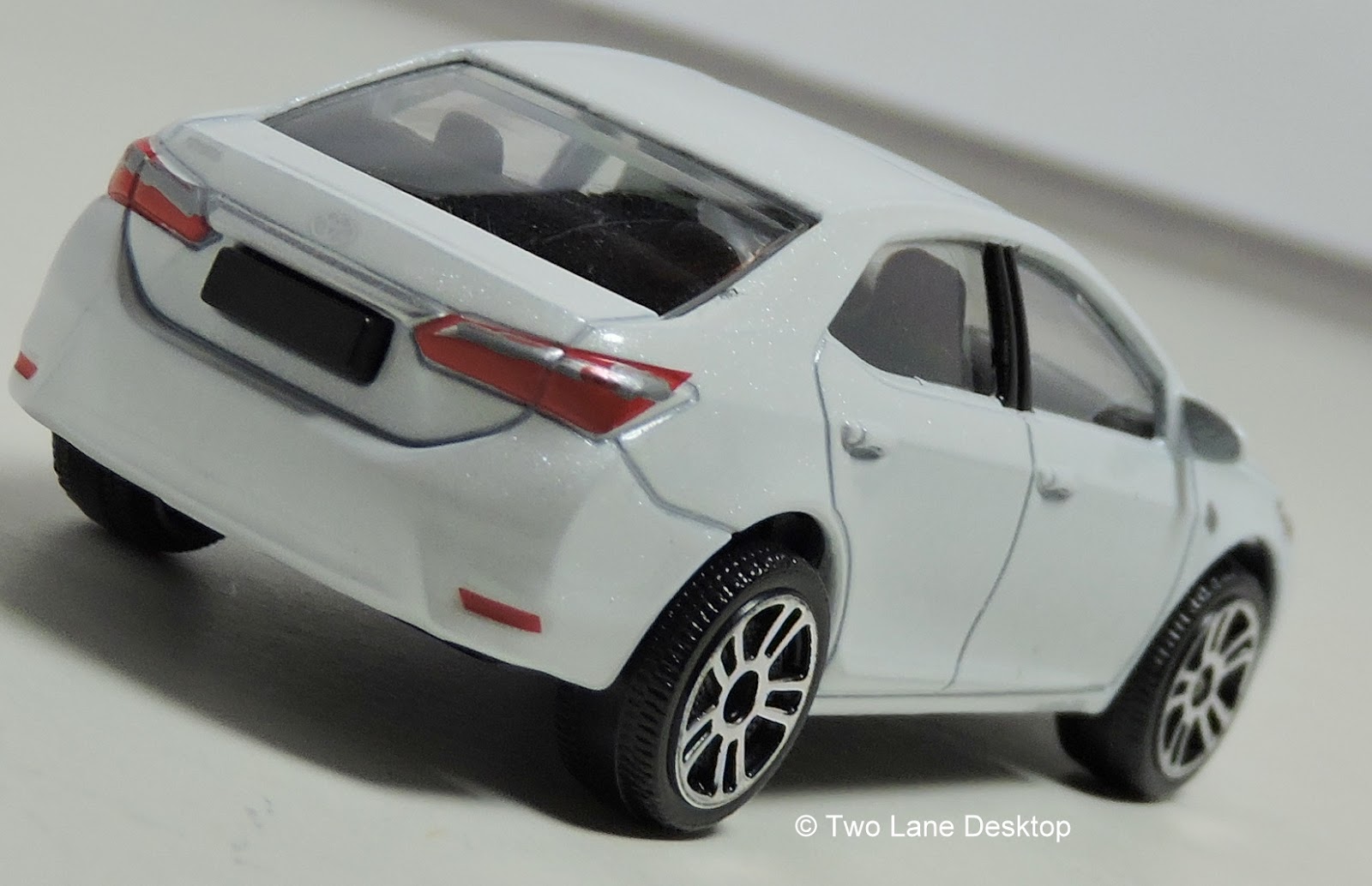 Majorette Toyota Corolla Altis, Tomica Toyota MR2 turbo, and Tomica ...