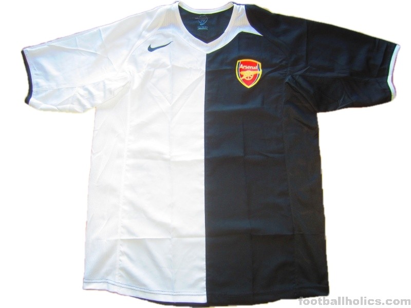 Closer Look | Nike Anti-Racism Football Kits 2005 - Footy Headlines