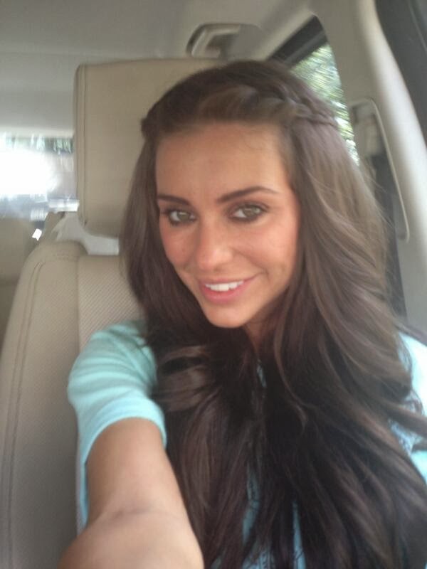 Lori Buckby | Selfie Stars