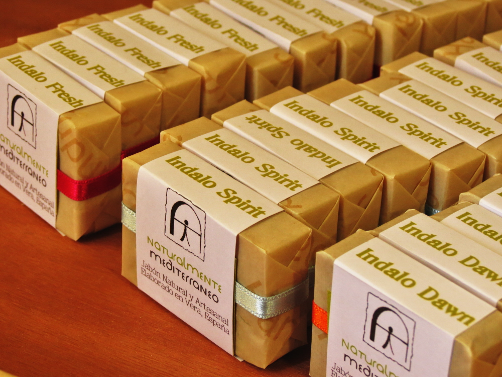 Naturalmente Mediterraneo: Custom Soaps / Jabones Personalizados
